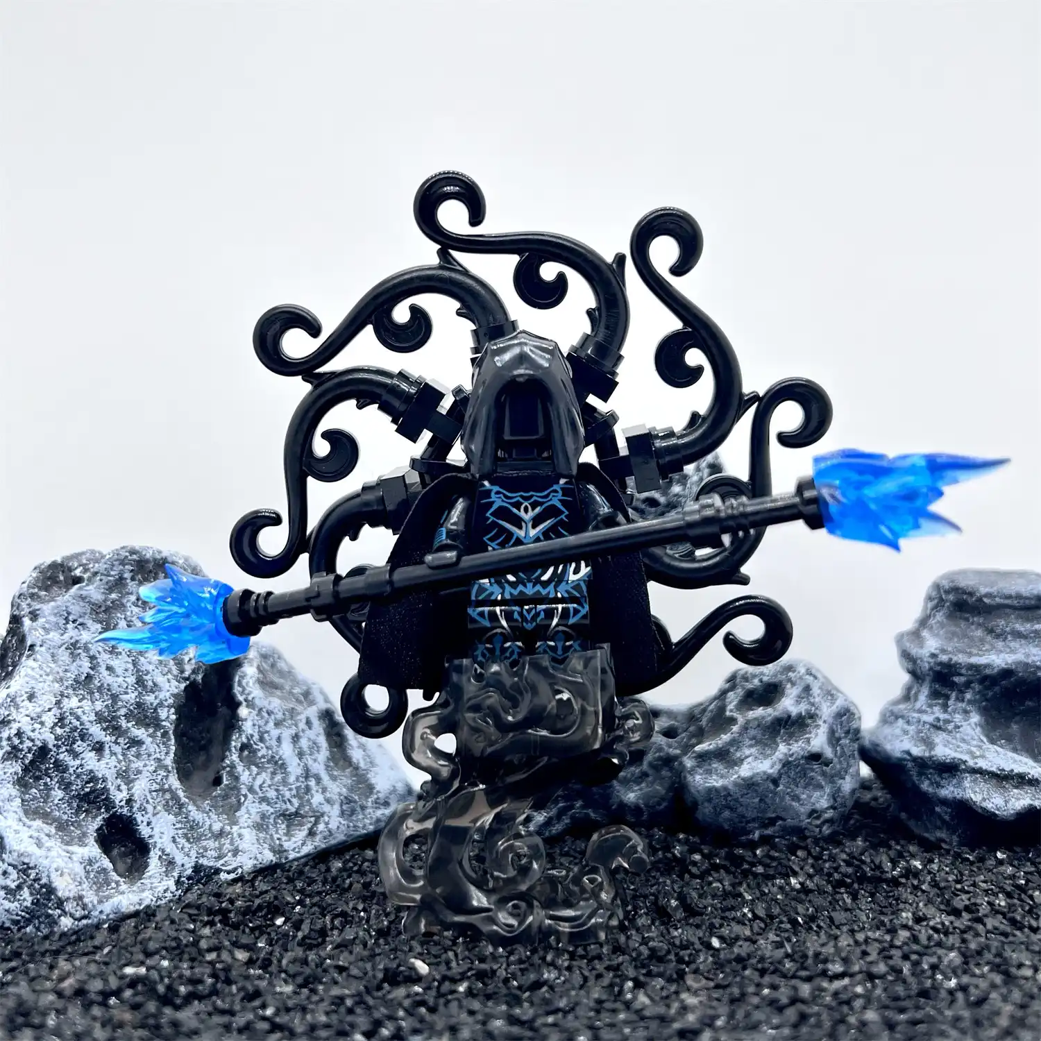 Minifigure – Flame Wizard Blue (LEGO Alternative)
